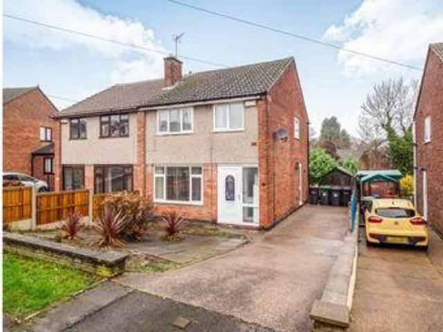 3 Bedrooms Semi detached house for sale in Coniston Road, Hucknall, Nottingham NG15
