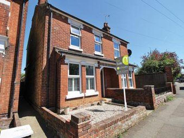 3 Bedrooms Semi detached house for sale in Constantine Road, Colchester CO3