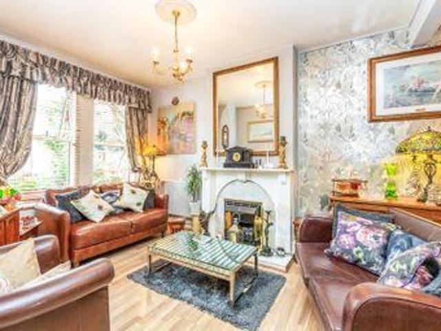 3 Bedrooms Semi detached house for sale in Conway Road, Harrin N15