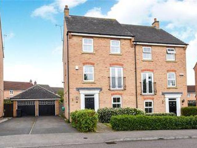 3 Bedrooms Semi detached house for sale in Cordelia Way, Chellaston, Derby DE73