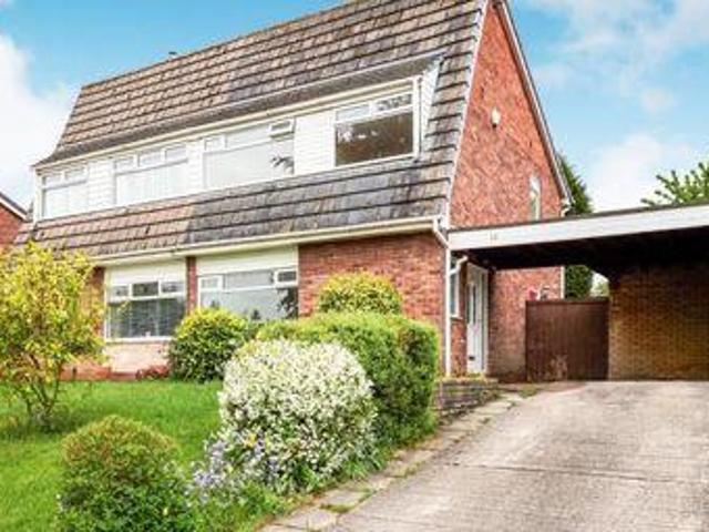 3 Bedrooms Semi detached house for sale in Calder Drive, Worsley, Manchester, Greater Manchester M28
