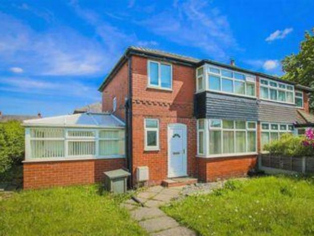 3 Bedrooms Semi detached house for sale in Campbell Road, Swinton, Manchester M27