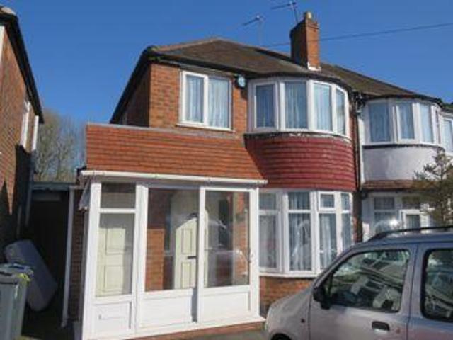 3 Bedrooms Semi detached house for sale in Cardington Avenue, Great Barr, Birmingham B42
