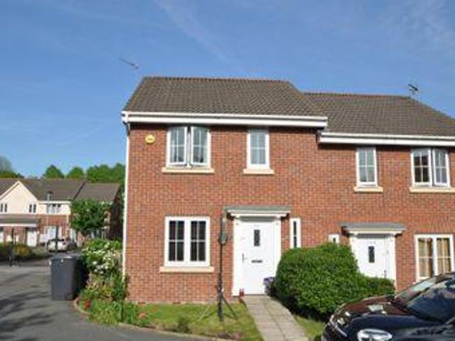3 Bedrooms Semi detached house for sale in Carrfield, Hyde SK14