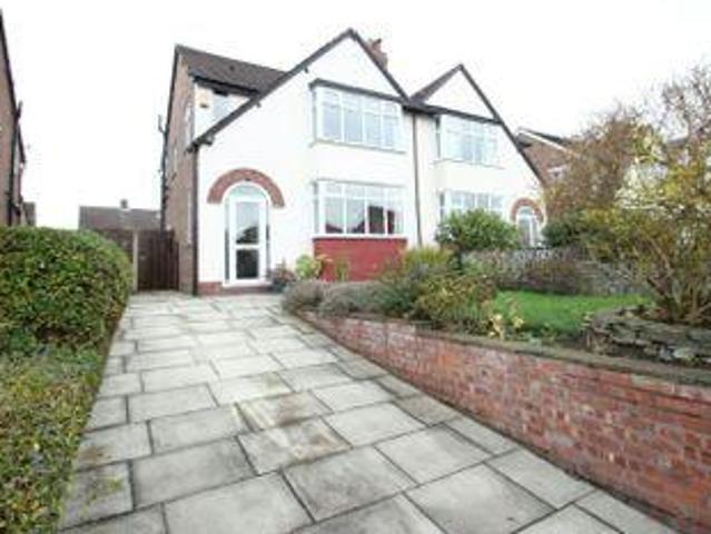 3 Bedrooms Semi detached house for sale in Carrington Lane, Sale M33