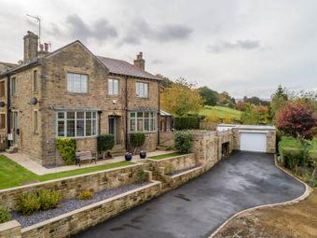 3 Bedrooms Semi detached house for sale in Cartworth Road, Holmfirth HD9