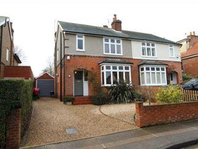 3 Bedrooms Semi detached house for sale in Castle Road, Colchester CO1
