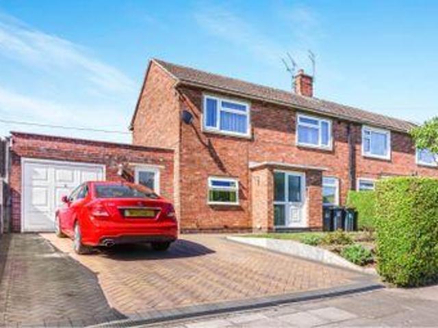 3 Bedrooms Semi detached house for sale in Central Avenue, Stapleford NG9