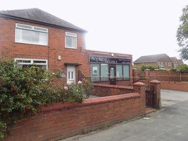 3 Bedrooms Semi detached house for sale in Church Lane, Lowton, Warrington WA3