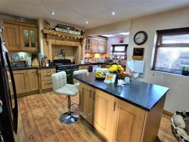 3 Bedrooms Semi detached house for sale in Church Street, Waingroves DE5
