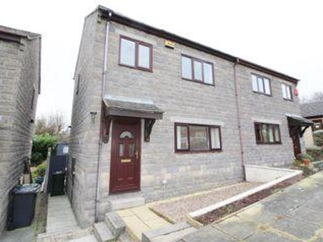 3 Bedrooms Semi detached house for sale in Chapel Close, Skelmanthorpe, Huddersfield HD8