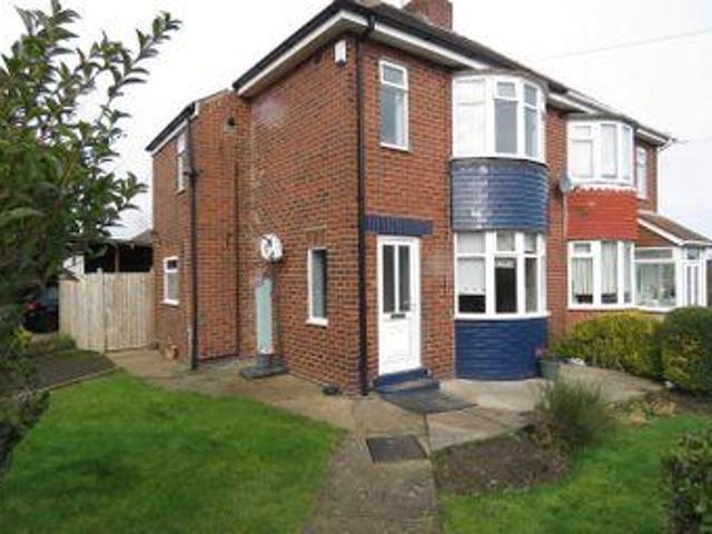 3 Bedrooms Semi detached house for sale in Charnock Drive, Sheffield S12