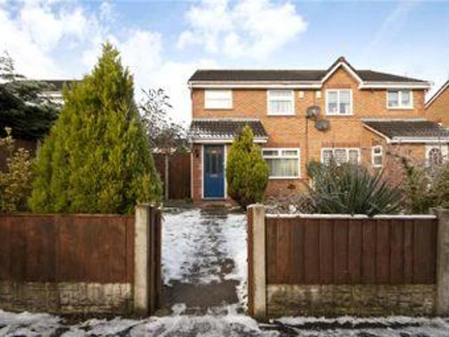 3 Bedrooms Semi detached house for sale in Chardstock Drive, Liverpool, Merseyside L25