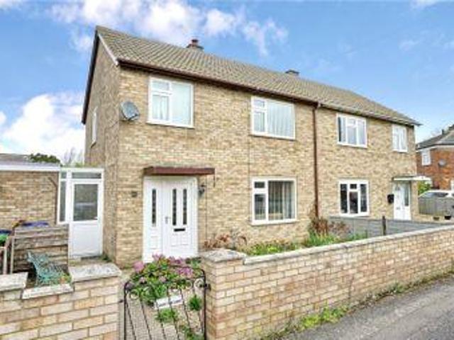 3 Bedrooms Semi detached house for sale in Charles Street, St. Neots, Cambridgeshire PE19