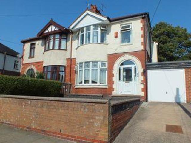 3 Bedrooms Semi detached house for sale in Chell Green Avenue, Chell, Stoke On Trent ST6