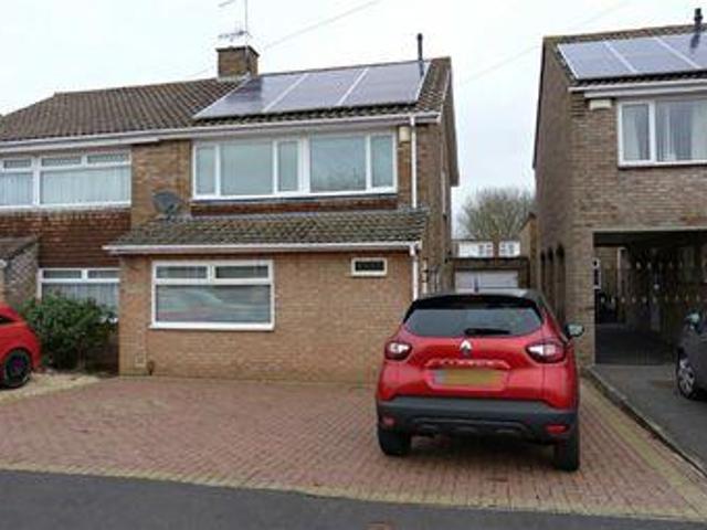3 Bedrooms Semi detached house for sale in Chiltern Close, Whitchurch, Bristol BS14