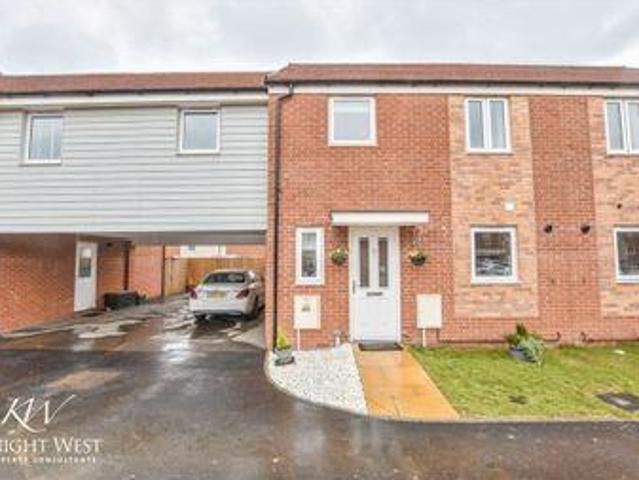 3 Bedrooms Semi detached house for sale in Christopher Garnett Chase, Stanway, Colchester, Essex CO3