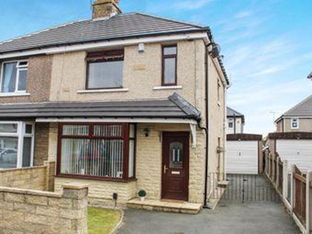 3 Bedrooms Semi detached house for sale in Claremont Avenue, Shipley BD18