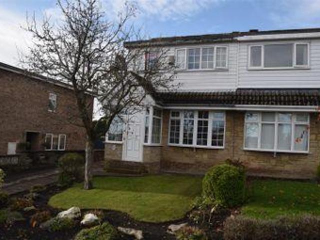 3 Bedrooms Semi detached house for sale in Cloverdale, Shelf, Halifax HX3