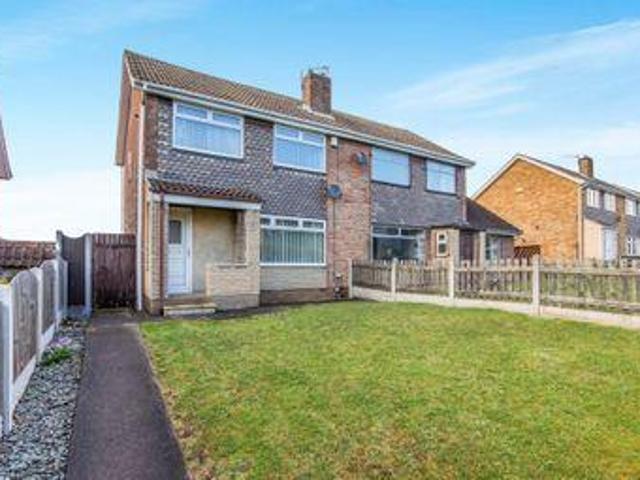 3 Bedrooms Semi detached house for sale in Cranswick Way, Conisbrough, Doncaster DN12