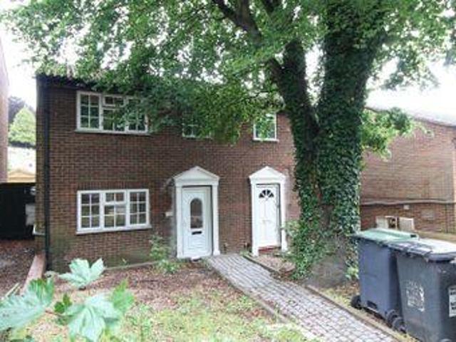 3 Bedrooms Semi detached house for sale in Crawley Green Road, Luton LU2