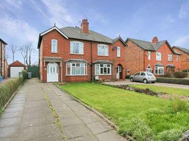 3 Bedrooms Semi detached house for sale in Crewe Road, Shavington, Crewe CW2