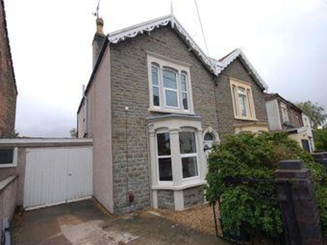 3 Bedrooms Semi detached house for sale in Cross Street, Kingswood, Bristol BS15