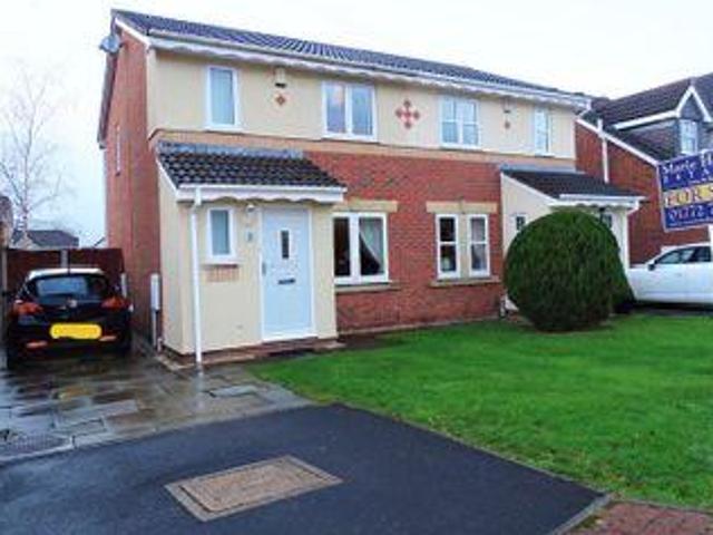3 Bedrooms Semi detached house for sale in Crowell Way, Walton Le Dale, Preston PR5
