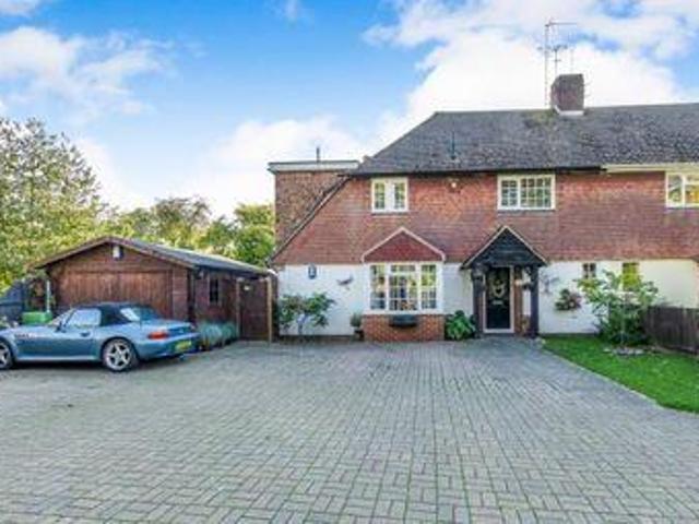 3 Bedrooms Semi detached house for sale in Culpepper Close, Hollingbourne, Maidstone, Kent ME17