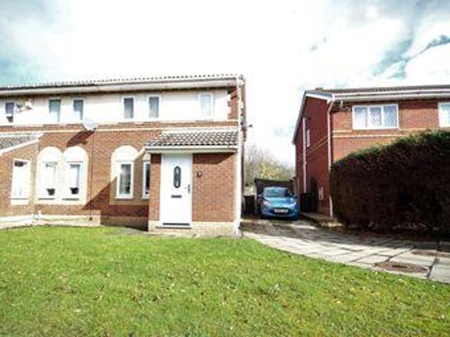 3 Bedrooms Semi detached house for sale in Amber Gardens, Hindley, Wigan WN2