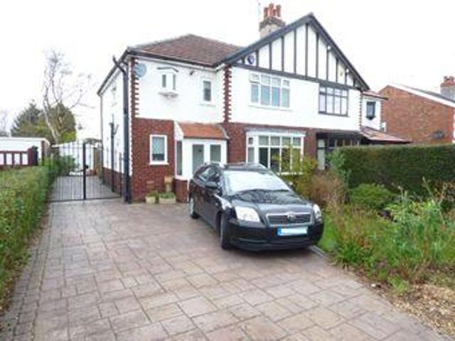 3 Bedrooms Semi detached house for sale in Andrew Lane, High Lane, Stockport SK6
