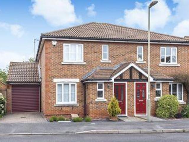 3 Bedrooms Semi detached house for sale in Abbey Brook, Didcot OX11