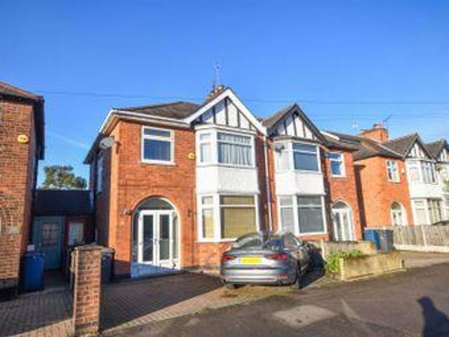 3 Bedrooms Semi detached house for sale in Abbey Road, West Bridgford, Nottingham NG2