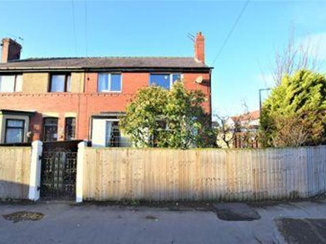 3 Bedrooms Semi detached house for sale in Abercrombie Road, Fleetwood, Lancashire FY7
