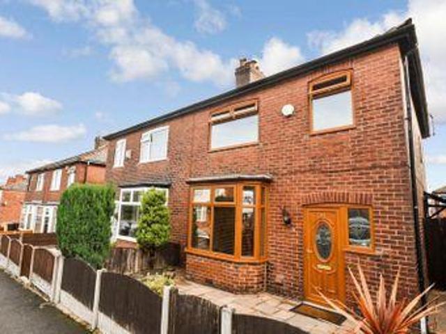 3 Bedrooms Semi detached house for sale in Adrian Road, Bolton BL1