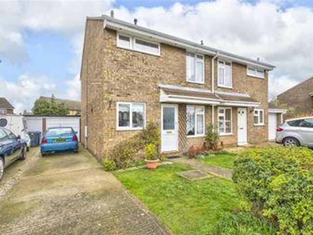 3 Bedrooms Semi detached house for sale in Alamein Court, Eaton Ford, St. Neots, Cambridgeshire PE19