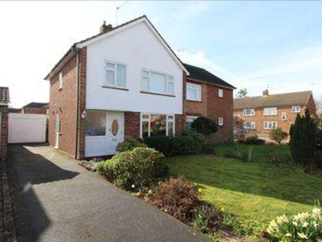 3 Bedrooms Semi detached house for sale in Alan Way, Prettygate, Colchester CO3