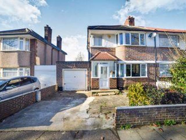 3 Bedrooms Semi detached house for sale in Alexandra Avenue, Harrow HA2