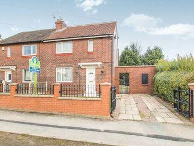 3 Bedrooms Semi detached house for sale in All Saints Road, Woodlesford, Leeds LS26
