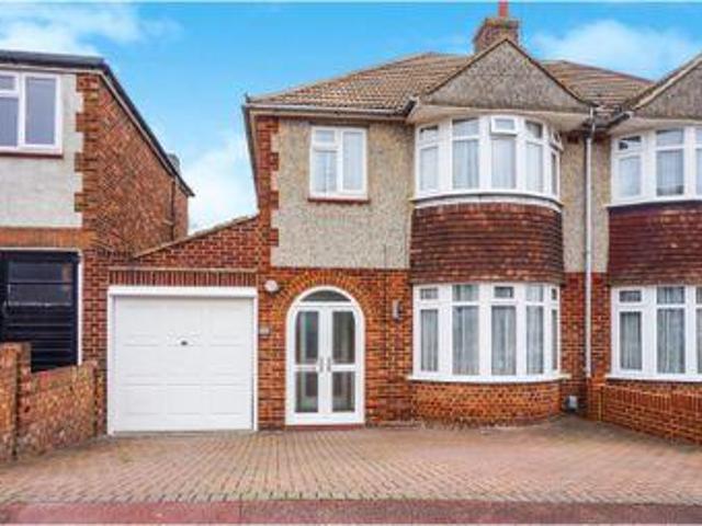 3 Bedrooms Semi detached house for sale in Allington Drive, Rochester ME2