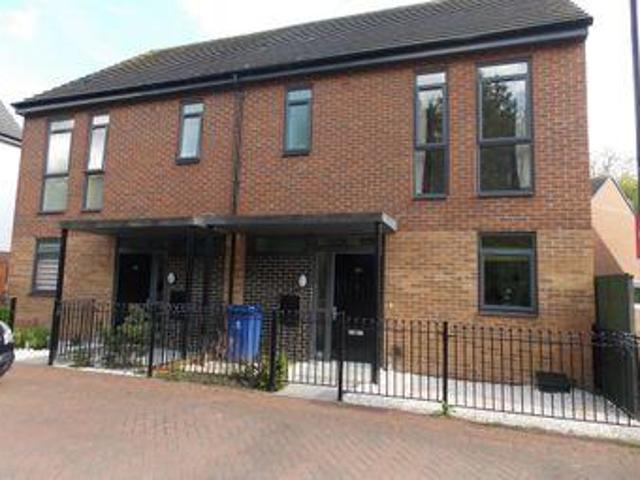 3 Bedrooms Semi detached house for sale in Arthur Street, Bentley, Doncaster DN5