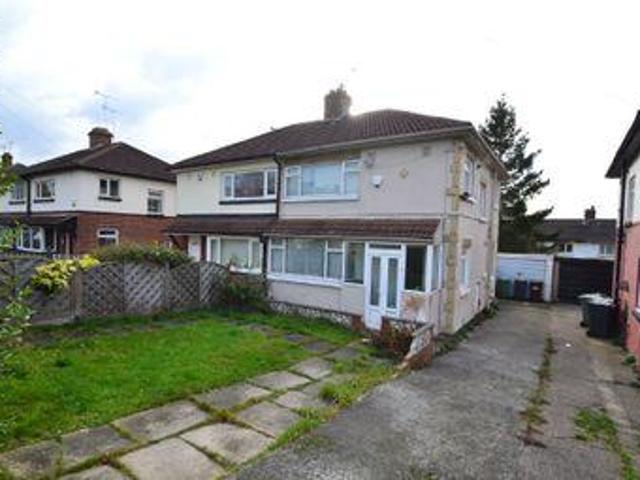 3 Bedrooms Semi detached house for sale in Argie Avenue, Burley, Leeds LS4