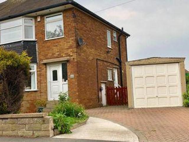 3 Bedrooms Semi detached house for sale in Arnold Avenue, Gleadless, Sheffield S12