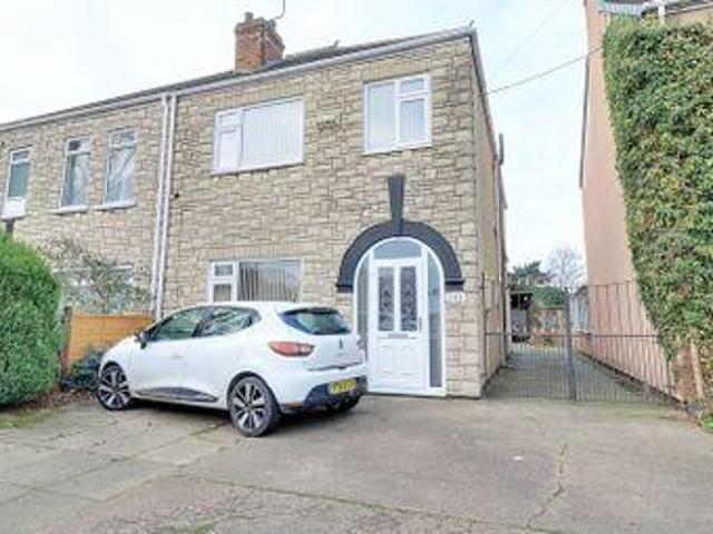 3 Bedrooms Semi detached house for sale in Ashby Road, Scunthorpe DN16