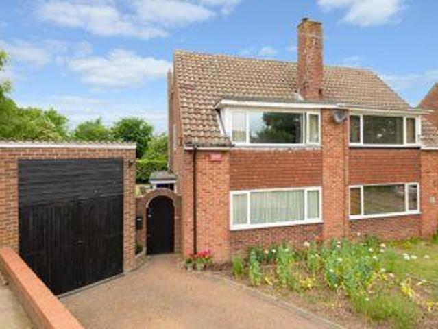 3 Bedrooms Semi detached house for sale in Ashenden Close, Canterbury CT1