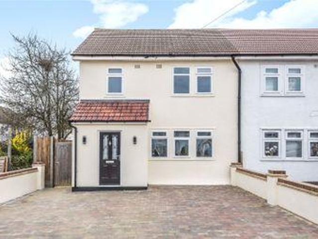 3 Bedrooms Semi detached house for sale in Ashford Green, Watford WD19