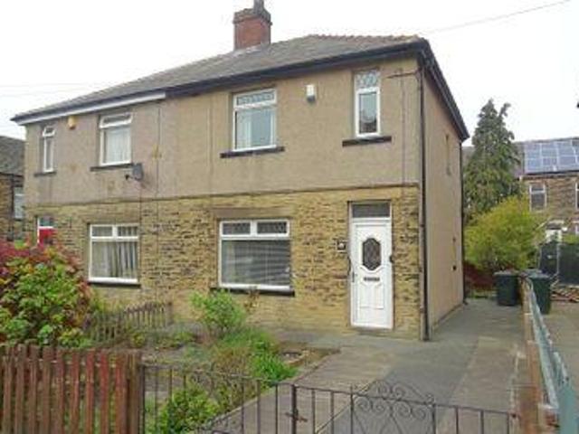 3 Bedrooms Semi detached house for sale in Ashfield, Bradford, West Yorkshire BD4