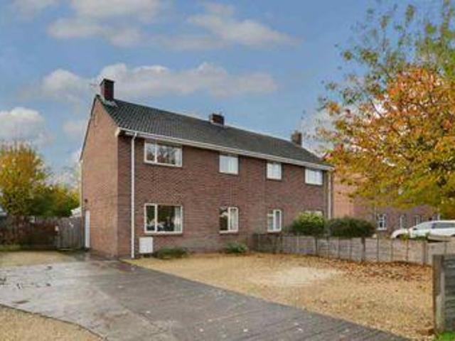 3 Bedrooms Semi detached house for sale in Ashmead, Trowbridge BA14