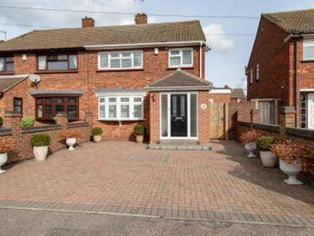 3 Bedrooms Semi detached house for sale in Aspdin Road, Northfleet, Gravesend DA11