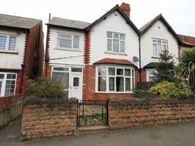 3 Bedrooms Semi detached house for sale in Austen Avenue, Forest Fields, Nottingham NG7